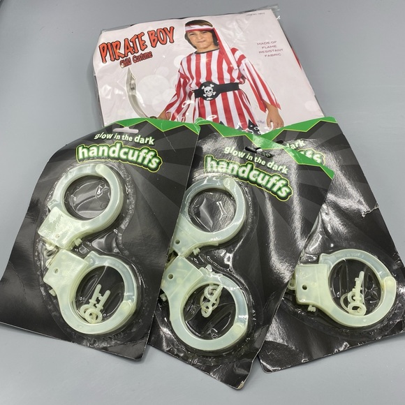 RG Costumes | Costumes | Rg Costume Pirate Handcuffs Halloween Cosplay ...